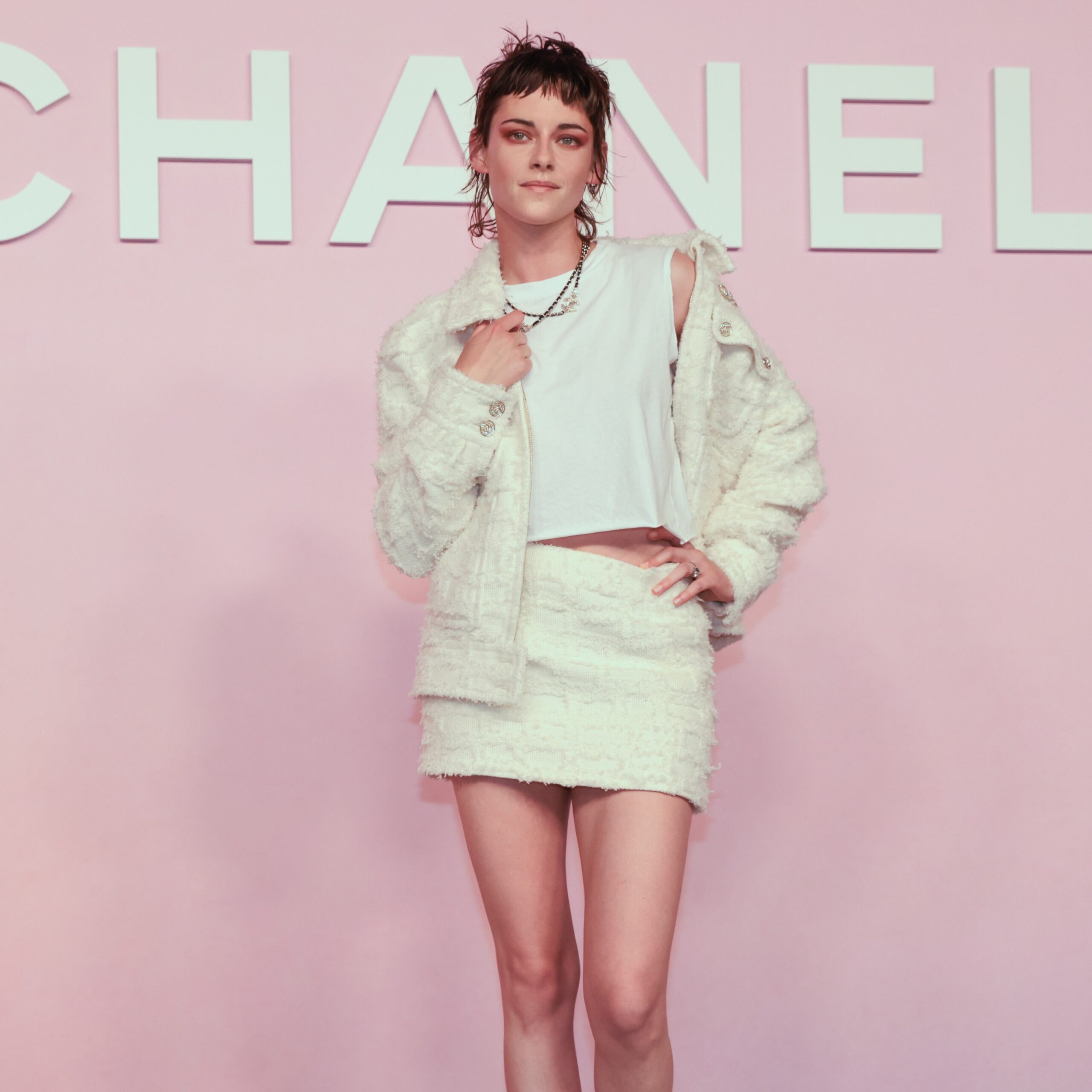 Kristen Stewart in Chanel and Mother Denim in Tokyo | Chic Celeb
